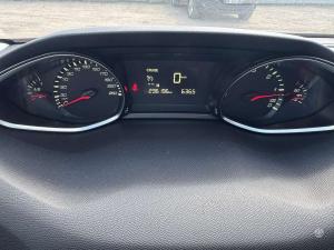 Grey Peugeot 308 2018 in Taurage, with an engine capacity of 1.50 L and mileage of 236 thousand km for 4900 €, photo 13 on AUTOMOTO.COM.LV