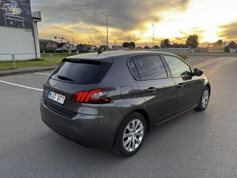 Grey Peugeot 308 2018 in Taurage, with an engine capacity of 1.50 L and mileage of 245 thousand km for 4900 €, photo 6 on AUTOMOTO.COM.LV