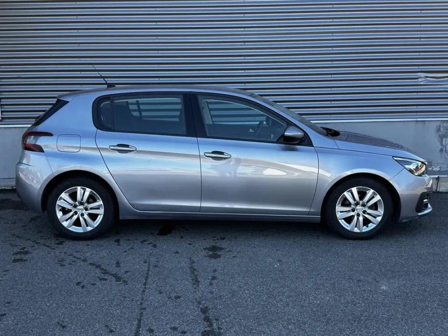 Pelēks Peugeot 308 2018 Rīga, ar dzinēja tilpumu 1.20 L un nobraukumu 76 tūkst. km par 6900 €, foto 7 vietnē AUTOMOTO.COM.LV