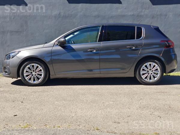 Pelēks Peugeot 308 2018 Ogre, ar dzinēja tilpumu 1.20 L un nobraukumu 107 tūkst. km par 7400 €, foto 4 vietnē AUTOMOTO.COM.LV
