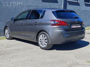 Pelēks Peugeot 308 2018 Ogre, ar dzinēja tilpumu 1.20 L un nobraukumu 107 tūkst. km par 7400 €, foto 6 vietnē AUTOMOTO.COM.LV
