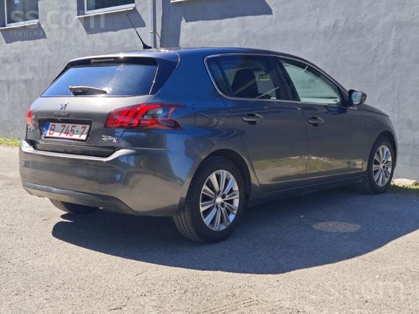 Pelēks Peugeot 308 2018 Ogre, ar dzinēja tilpumu 1.20 L un nobraukumu 107 tūkst. km par 7400 €, foto 6 vietnē AUTOMOTO.COM.LV