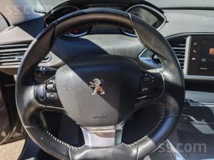 Pelēks Peugeot 308 2018 Ogre, ar dzinēja tilpumu 1.20 L un nobraukumu 107 tūkst. km par 7400 €, foto 18 vietnē AUTOMOTO.COM.LV
