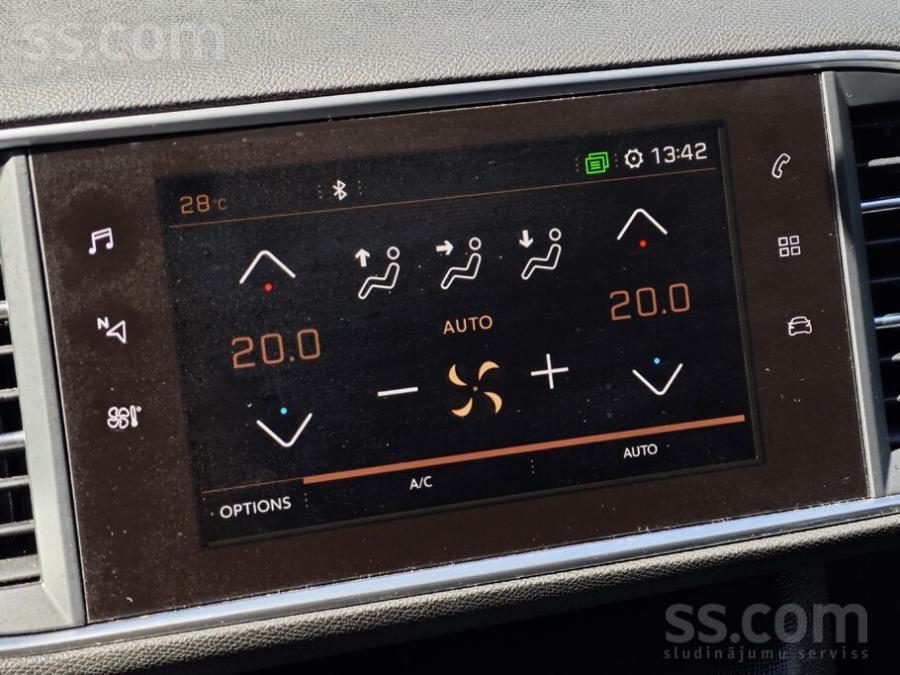 Pelēks Peugeot 308 2018 Ogre, ar dzinēja tilpumu 1.20 L un nobraukumu 107 tūkst. km par 7400 €, foto 21 vietnē AUTOMOTO.COM.LV