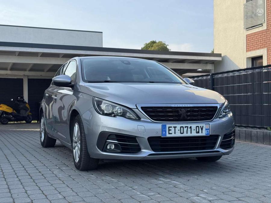 Grey Peugeot 308 2018 in Klaipeda, with an engine capacity of 1.56 L and mileage of 195 thousand km for 6900 €, photo 19 on AUTOMOTO.COM.LV