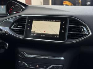 Grey Peugeot 308 2018 in Klaipeda, with an engine capacity of 1.56 L and mileage of 195 thousand km for 6900 €, photo 40 on AUTOMOTO.COM.LV