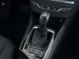Grey Peugeot 308 2018 in Klaipeda, with an engine capacity of 1.56 L and mileage of 195 thousand km for 6900 €, photo 51 on AUTOMOTO.COM.LV
