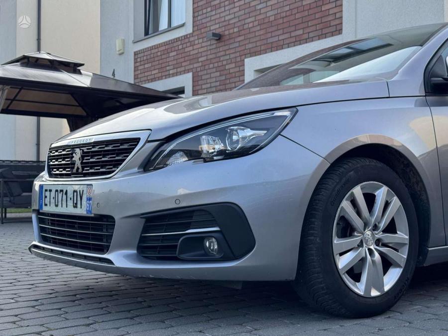 Grey Peugeot 308 2018 in Klaipeda, with an engine capacity of 1.56 L and mileage of 195 thousand km for 6900 €, photo 66 on AUTOMOTO.COM.LV