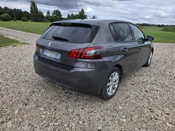 Pelēks Peugeot 308 2018 Tauragė, ar dzinēja tilpumu 1.20 L un nobraukumu 167 tūkst. km par 4000 €, foto 3 vietnē AUTOMOTO.COM.LV
