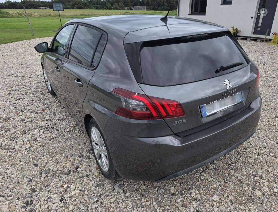 Pelēks Peugeot 308 2018 Tauragė, ar dzinēja tilpumu 1.20 L un nobraukumu 167 tūkst. km par 4000 €, foto 5 vietnē AUTOMOTO.COM.LV