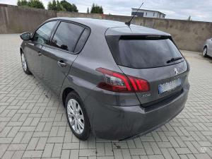 Grey Peugeot 308 2018 in Taurage, with an engine capacity of 1.20 L and mileage of 167 thousand km for 3600 €, photo 4 on AUTOMOTO.COM.LV