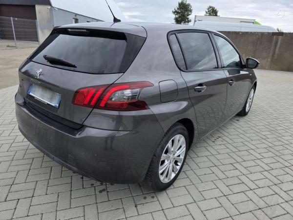 Pelēks Peugeot 308 2018 Tauragė, ar dzinēja tilpumu 1.20 L un nobraukumu 167 tūkst. km par 3800 €, foto 4 vietnē AUTOMOTO.COM.LV