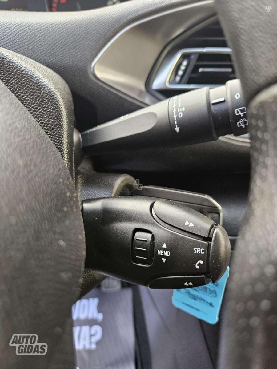 Grey Peugeot 308 2018 in Siauliai, with an engine capacity of 1.20 L and mileage of 116 thousand km for 4650 €, photo 19 on AUTOMOTO.COM.LV