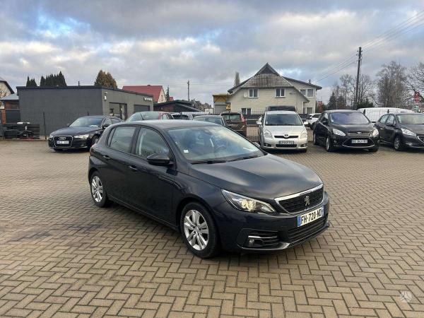 Grey Peugeot 308 2019 in Taurage, with an engine capacity of 1.50 L and mileage of 150 thousand km for 5929 €, photo 3 on AUTOMOTO.COM.LV