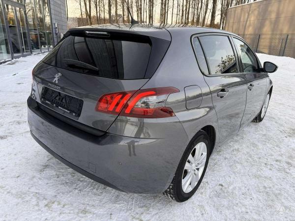 Grey Peugeot 308 2019 in Kaunas, with an engine capacity of 1.20 L and mileage of 174 thousand km for 6900 €, photo 4 on AUTOMOTO.COM.LV