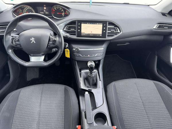 Grey Peugeot 308 2019 in Kaunas, with an engine capacity of 1.20 L and mileage of 174 thousand km for 6900 €, photo 10 on AUTOMOTO.COM.LV