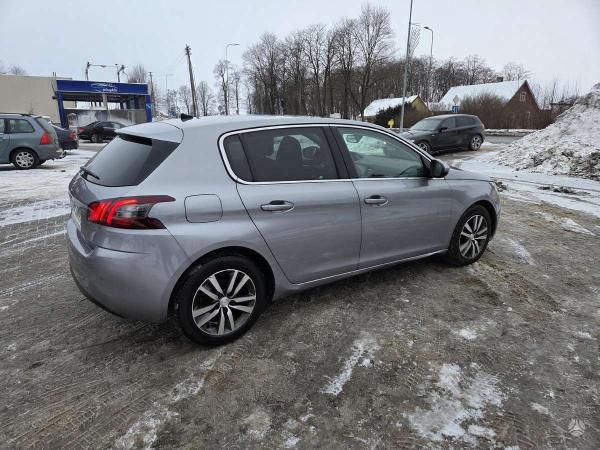 Grey Peugeot 308 2019 in Taurage, with an engine capacity of 1.50 L and mileage of 200 thousand km for 5950 €, photo 3 on AUTOMOTO.COM.LV