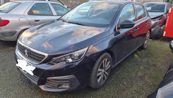 Grey Peugeot 308 2019 in Taurage, with an engine capacity of 1.50 L and mileage of 200 thousand km for 5950 €, photo 9 on AUTOMOTO.COM.LV
