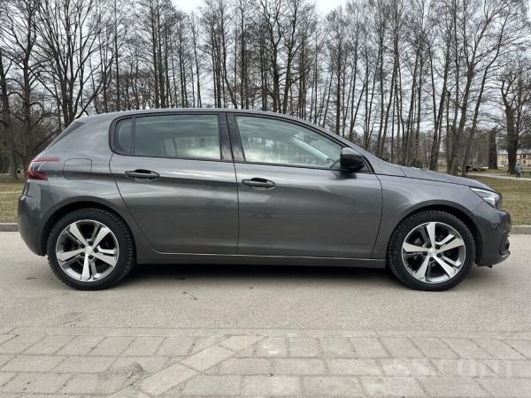 Grey Peugeot 308 2019 in Riga, with an engine capacity of 1.50 L and mileage of 180 thousand km for 6500 €, photo 6 on AUTOMOTO.COM.LV