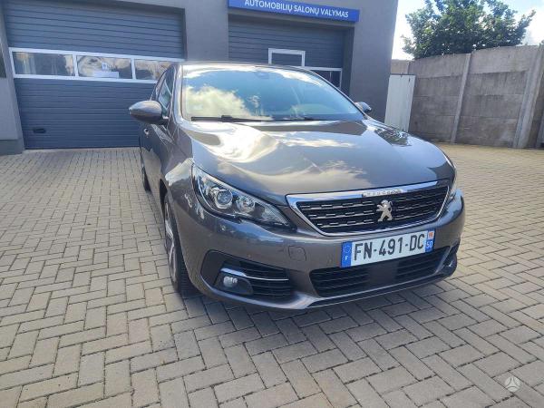 Peugeot 308 2019 in Taurage on AUTOMOTO.COM.LV Grey Peugeot 308 2019 in Taurage, with an engine capacity of 1.20 L and mileage of 119 thousand km for 6600 €, photo 3 on AUTOMOTO.COM.LV