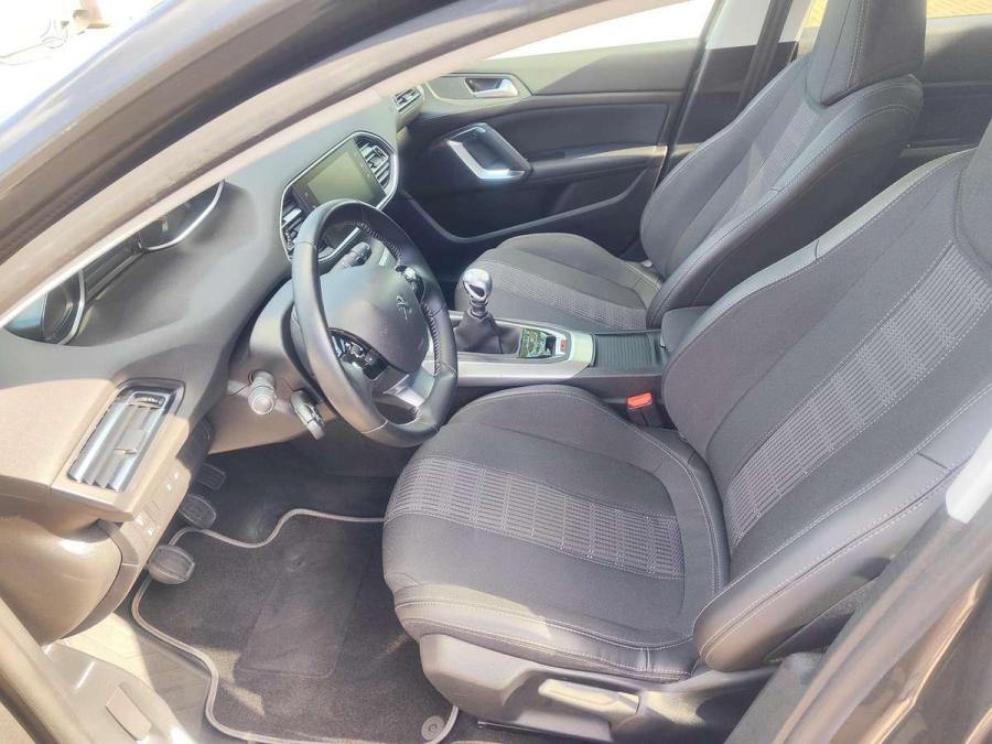 Pelēks Peugeot 308 2019 Tauragė, ar dzinēja tilpumu 1.20 L un nobraukumu 119 tūkst. km par 6600 €, foto 12 vietnē AUTOMOTO.COM.LV