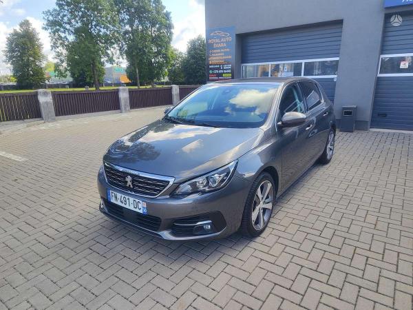 Grey Peugeot 308 2019 in Taurage, with an engine capacity of 1.20 L and mileage of 119 thousand km for 6400 €, photo 5 on AUTOMOTO.COM.LV