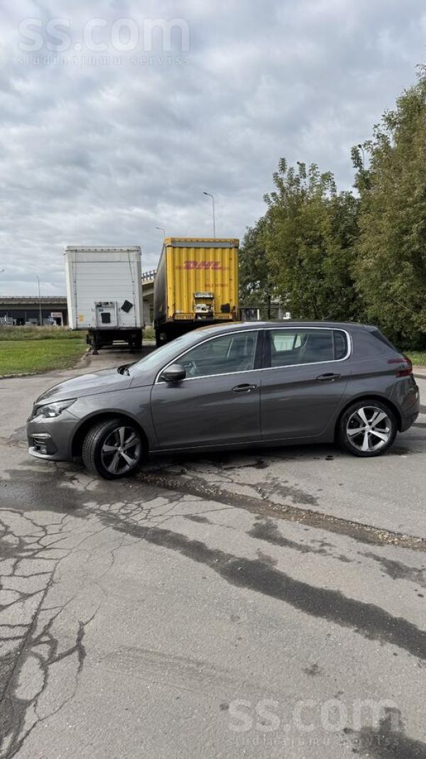 Pelēks Peugeot 308 2019 Jēkabpils, ar dzinēja tilpumu 1.50 L un nobraukumu 200 tūkst. km par 8400 €, foto 5 vietnē AUTOMOTO.COM.LV