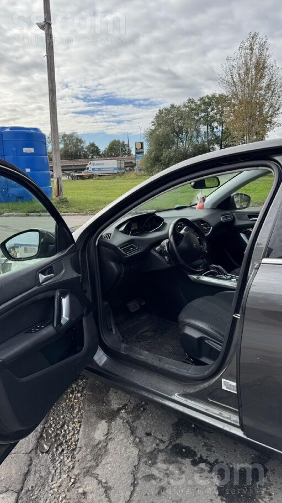 Pelēks Peugeot 308 2019 Jēkabpils, ar dzinēja tilpumu 1.50 L un nobraukumu 200 tūkst. km par 8400 €, foto 7 vietnē AUTOMOTO.COM.LV