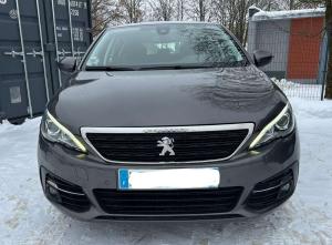 Grey Peugeot 308 2020 in Taurage, with an engine capacity of 1.20 L and mileage of 183 thousand km for 5900 €, photo 5 on AUTOMOTO.COM.LV