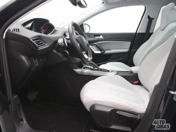 Pelēks Peugeot 308 2020 Viļņa, ar dzinēja tilpumu 1.50 L un nobraukumu 197 tūkst. km par 10099 €, foto 4 vietnē AUTOMOTO.COM.LV