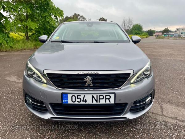 Pelēks Peugeot 308 2020 Tallina, ar dzinēja tilpumu 1.50 L un nobraukumu 104 tūkst. km par 9990 €, foto 2 vietnē AUTOMOTO.COM.LV