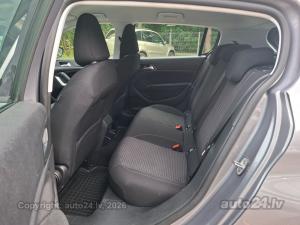 Pelēks Peugeot 308 2020 Tallina, ar dzinēja tilpumu 1.50 L un nobraukumu 103 tūkst. km par 9990 €, foto 17 vietnē AUTOMOTO.COM.LV
