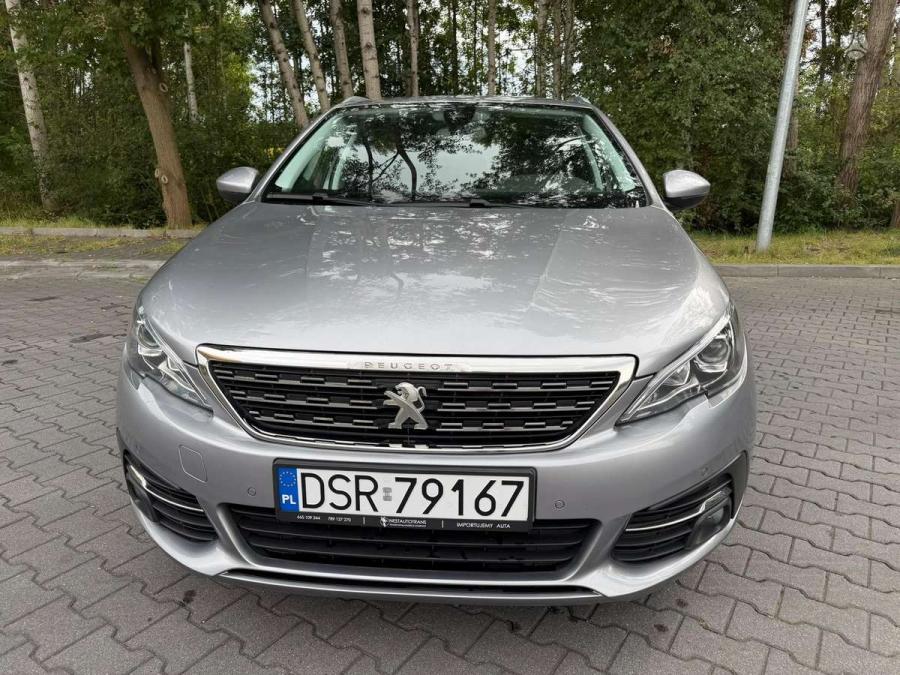 Pelēks Peugeot 308 2020 Viļņa, ar dzinēja tilpumu 1.50 L un nobraukumu 182 tūkst. km par 7900 €, foto 14 vietnē AUTOMOTO.COM.LV