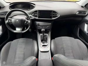 Pelēks Peugeot 308 2020 Viļņa, ar dzinēja tilpumu 1.50 L un nobraukumu 182 tūkst. km par 7900 €, foto 17 vietnē AUTOMOTO.COM.LV