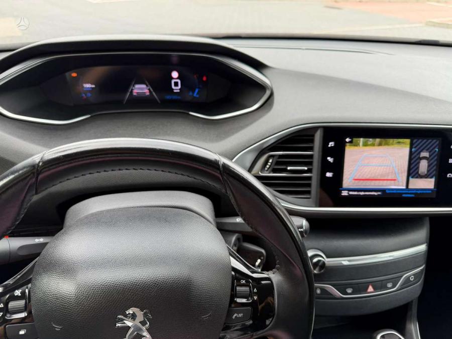 Pelēks Peugeot 308 2020 Viļņa, ar dzinēja tilpumu 1.50 L un nobraukumu 182 tūkst. km par 7900 €, foto 18 vietnē AUTOMOTO.COM.LV