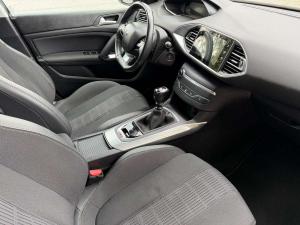 Pelēks Peugeot 308 2020 Viļņa, ar dzinēja tilpumu 1.50 L un nobraukumu 182 tūkst. km par 7900 €, foto 25 vietnē AUTOMOTO.COM.LV