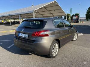 Grey Peugeot 308 2021 in Kaunas, with an engine capacity of 1.20 L and mileage of 132 thousand km for 5900 €, photo 4 on AUTOMOTO.COM.LV