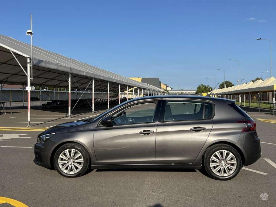 Grey Peugeot 308 2021 in Kaunas, with an engine capacity of 1.20 L and mileage of 132 thousand km for 5900 €, photo 6 on AUTOMOTO.COM.LV