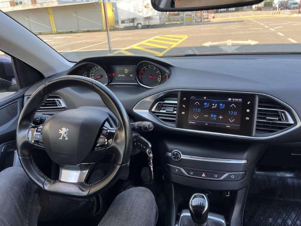 Pelēks Peugeot 308 2021 Kauņa, ar dzinēja tilpumu 1.20 L un nobraukumu 132 tūkst. km par 5900 €, foto 9 vietnē AUTOMOTO.COM.LV