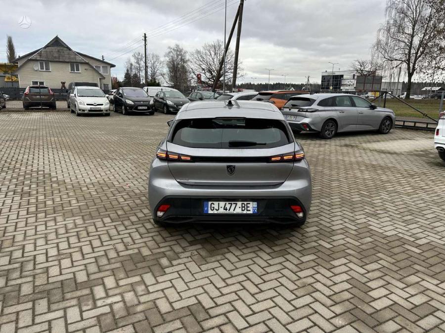 Grey Peugeot 308 2022 in Taurage, with an engine capacity of 1.50 L and mileage of 167 thousand km for 12463 €, photo 5 on AUTOMOTO.COM.LV