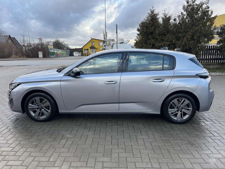 Grey Peugeot 308 2022 in Taurage, with an engine capacity of 1.20 L and mileage of 93 thousand km for 11500 €, photo 4 on AUTOMOTO.COM.LV