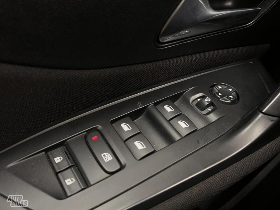 Pelēks Peugeot 308 2022 Viļņa, ar dzinēja tilpumu 1.60 L un nobraukumu 43 tūkst. km par 21500 €, foto 14 vietnē AUTOMOTO.COM.LV