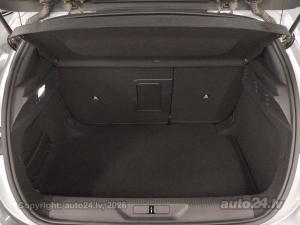 Grey Peugeot 308 2023 in Tallinn, with an engine capacity of 0.00 L and mileage of 57 thousand km for 21990 €, photo 9 on AUTOMOTO.COM.LV