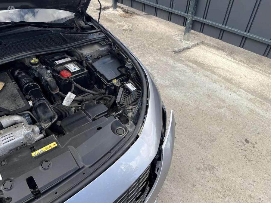 Grey Peugeot 308 2023 in Kaunas, with an engine capacity of 1.20 L and mileage of 74 thousand km for 9900 €, photo 14 on AUTOMOTO.COM.LV