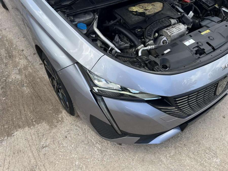 Grey Peugeot 308 2023 in Kaunas, with an engine capacity of 1.20 L and mileage of 74 thousand km for 9900 €, photo 15 on AUTOMOTO.COM.LV