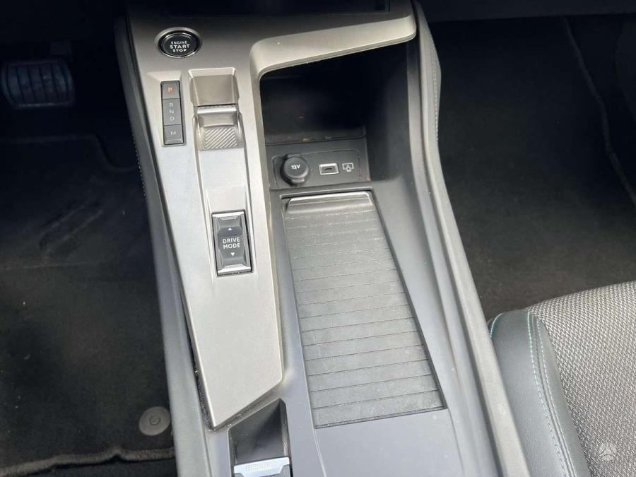 Grey Peugeot 308 2023 in Kaunas, with an engine capacity of 1.20 L and mileage of 74 thousand km for 9900 €, photo 26 on AUTOMOTO.COM.LV