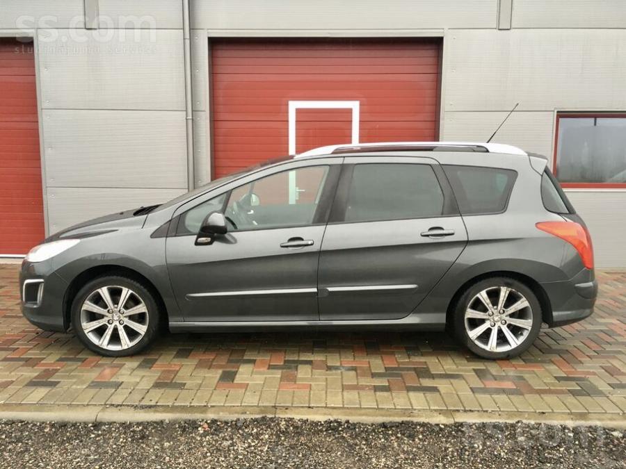 Pelēks Peugeot 308 2013 Talsi, ar dzinēja tilpumu 1.60 L un nobraukumu 231 tūkst. km par 3999 €, foto 6 vietnē AUTOMOTO.COM.LV