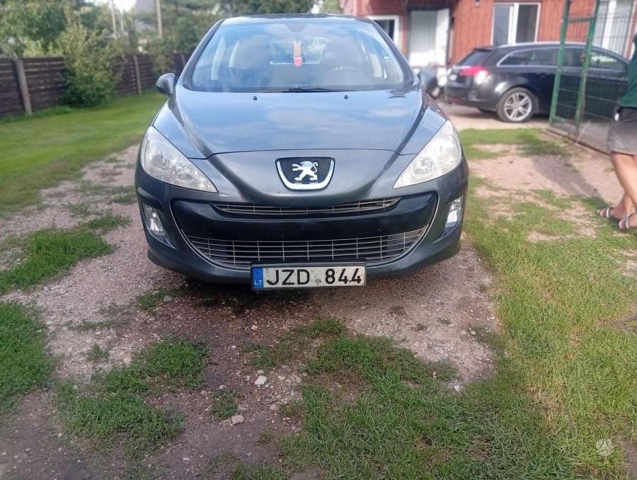 Pelēks Peugeot 308 2010 Ariogala, ar dzinēja tilpumu 1.60 L un nobraukumu 280 tūkst. km par 1699 €, foto 1 vietnē AUTOMOTO.COM.LV