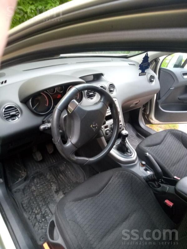 Pelēks Peugeot 308 2008 Rīga, ar dzinēja tilpumu 1.60 L un nobraukumu 324 tūkst. km par 2250 €, foto 3 vietnē AUTOMOTO.COM.LV