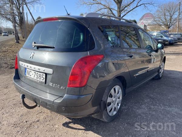 Grey Peugeot 308 2008 in Riga, with an engine capacity of 1.60 L and mileage of 260 thousand km for 1990 €, photo 5 on AUTOMOTO.COM.LV